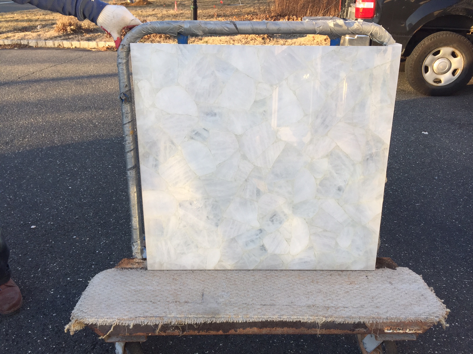 White Quartz Precious Stone 34in x 32in -2cm – Absolute Kitchen & Granite